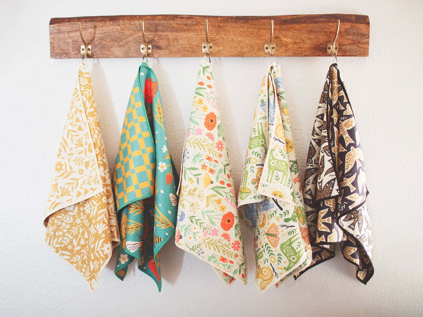 The Best Kitchen & Dish Tea Towels. Eco Friendly, Beautiful. – Trek Light